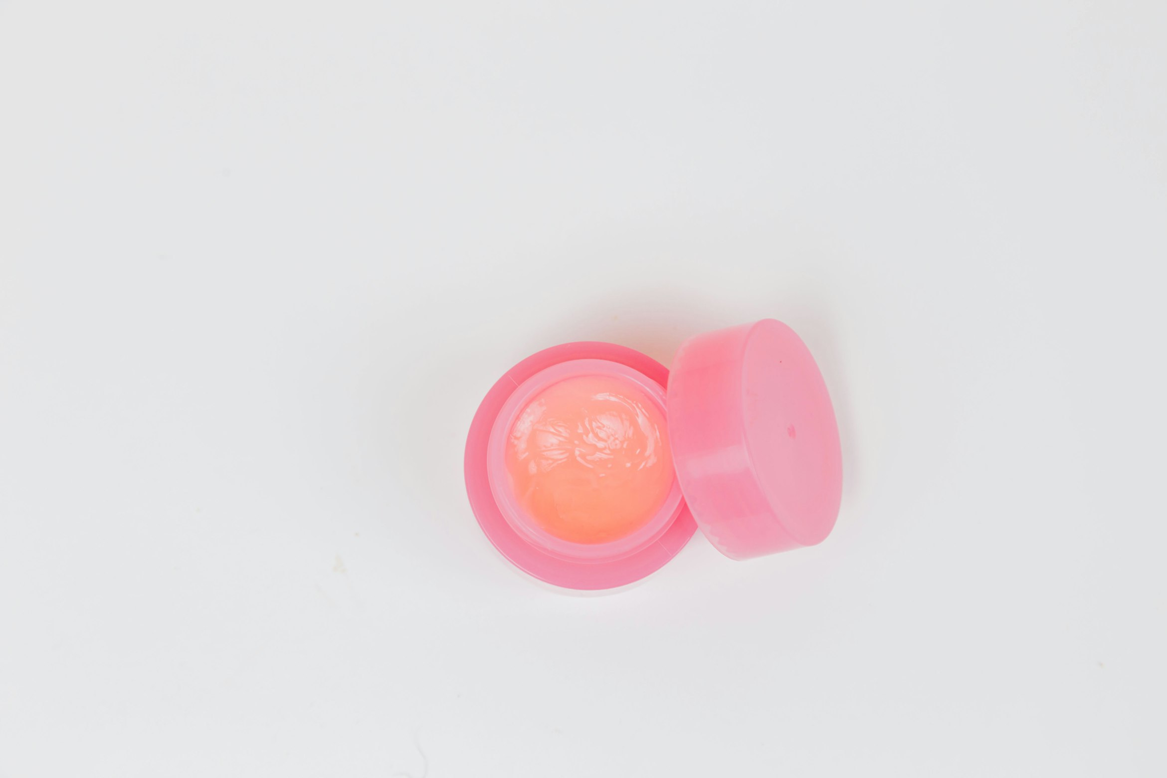 Daftar Lip Balm Halal Untuk Perawatan Harianmu HalalCorner ID Daftar Lip Balm Halal Untuk Perawatan Harianmu HalalCorner ID